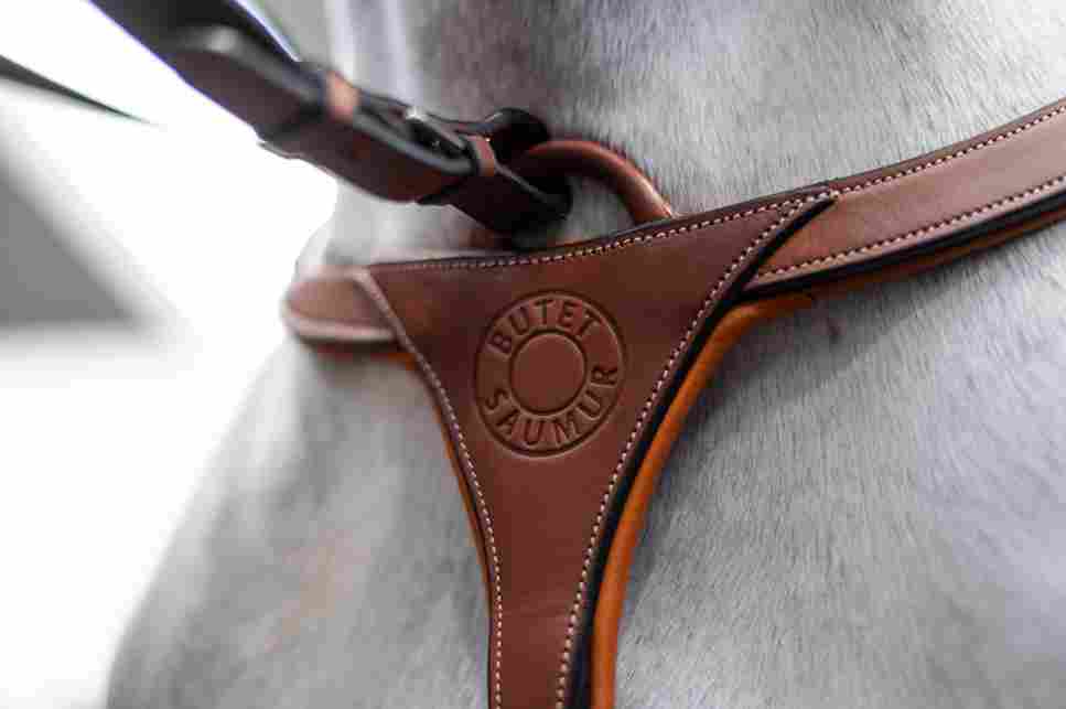 BUTET Sellier : La nouvelle gamme de briderie, symbole du savoir-faire ...